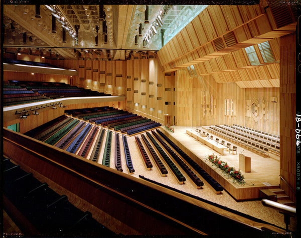 Barbican Hall Photograph by Peter Bloomfield – Barbican Shop